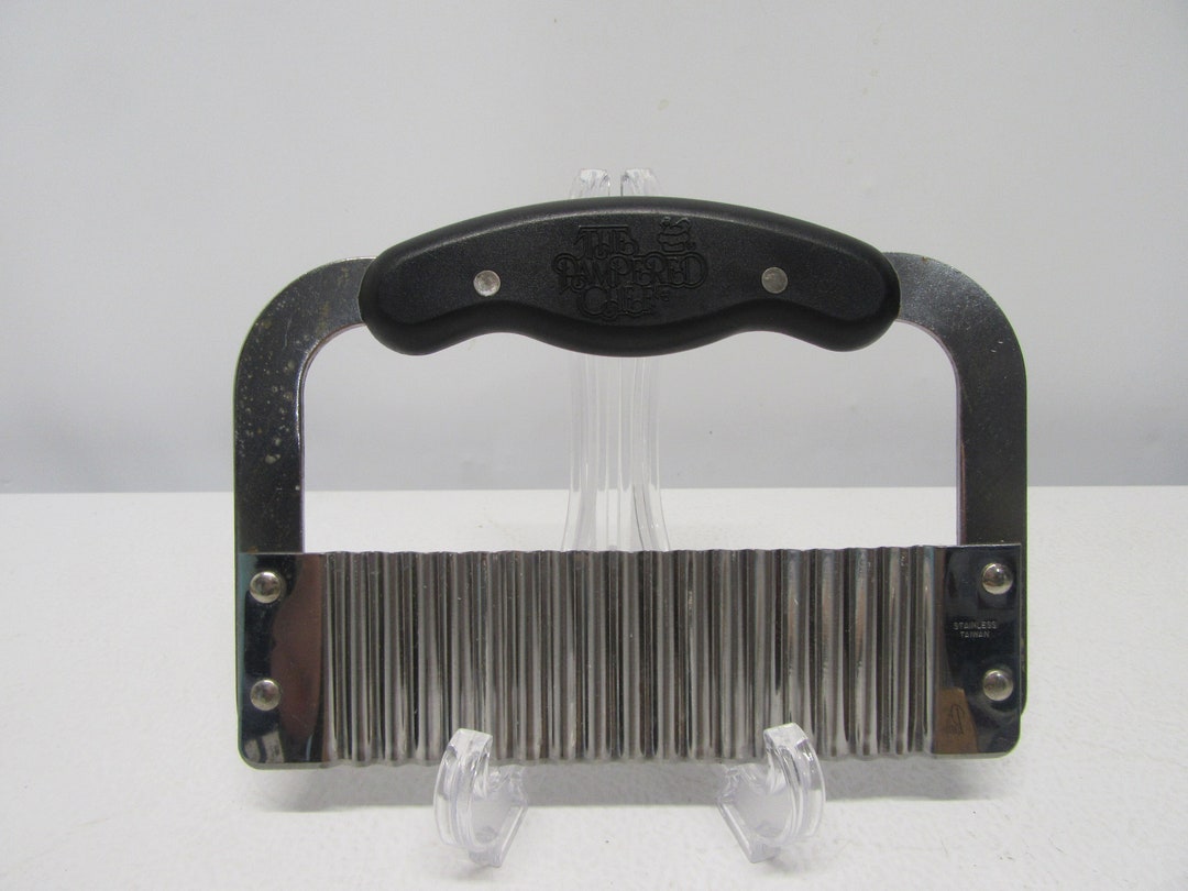 Vintage Pampered Chef Fruit & Vegetable Garnisher Crinkle Cutter - Etsy