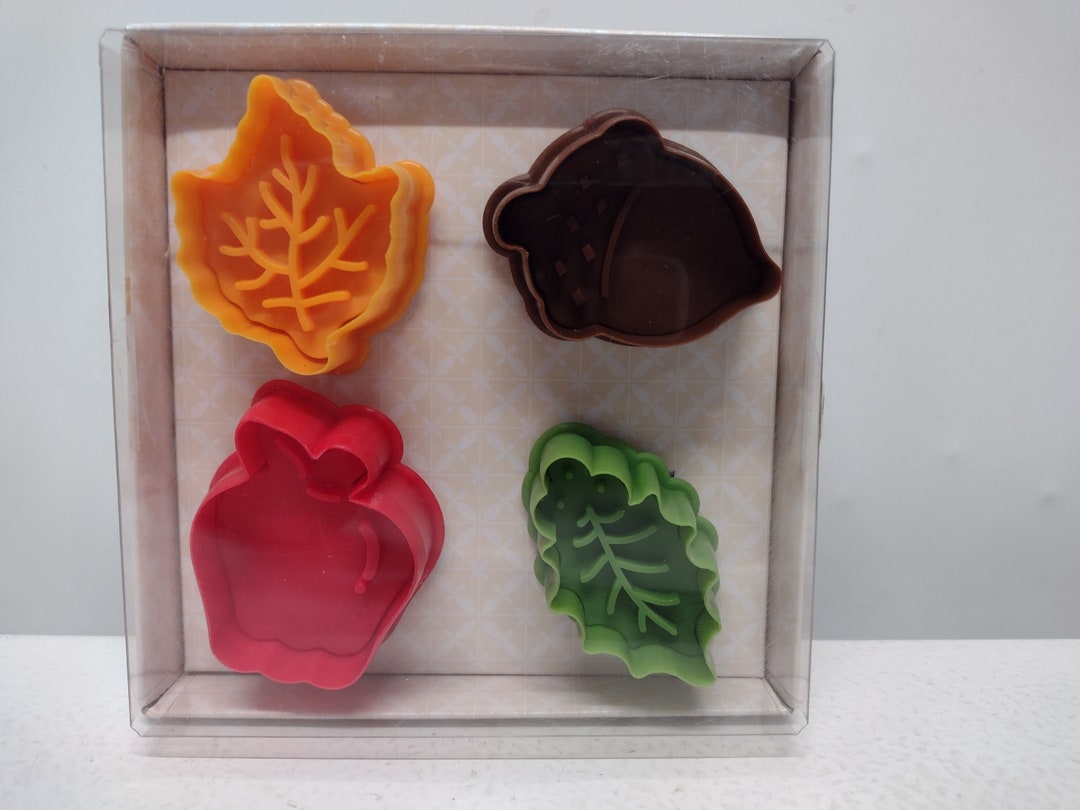 Autumn/ Fall Pie Crust / Cookie Cutters 4PC Leaves Acorn - Etsy