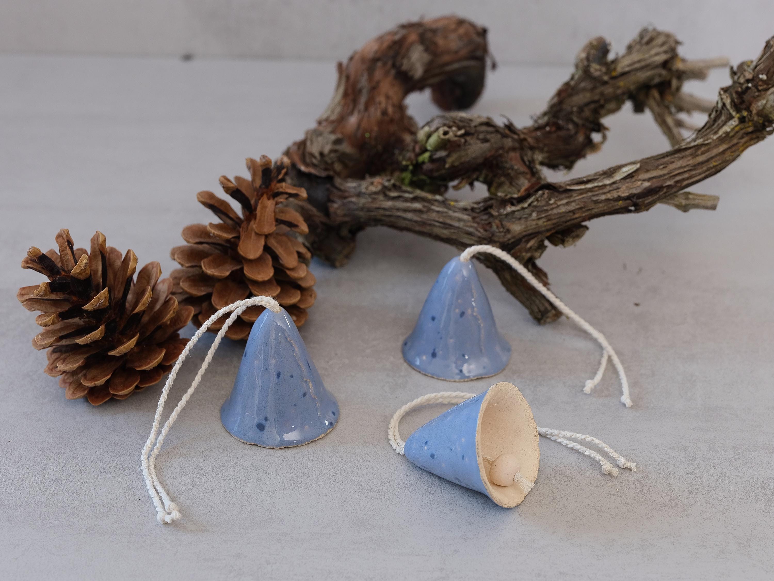 Ceramic Bells, 3 Pieces, Different Colors, Christmas Bells, Gift Tags ...