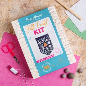 Celestial Pennant Felt Craft Kit - Beginner DIY Craft Set - Moon Phases ...