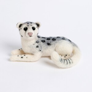 Snow Leopard Needle Felting Kit : Beginners DIY Craft Set With British ...