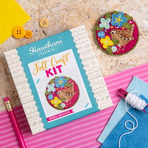 Wren Brooch Felt Craft Kit - Beginner DIY Craft Set - Gift for Bird ...