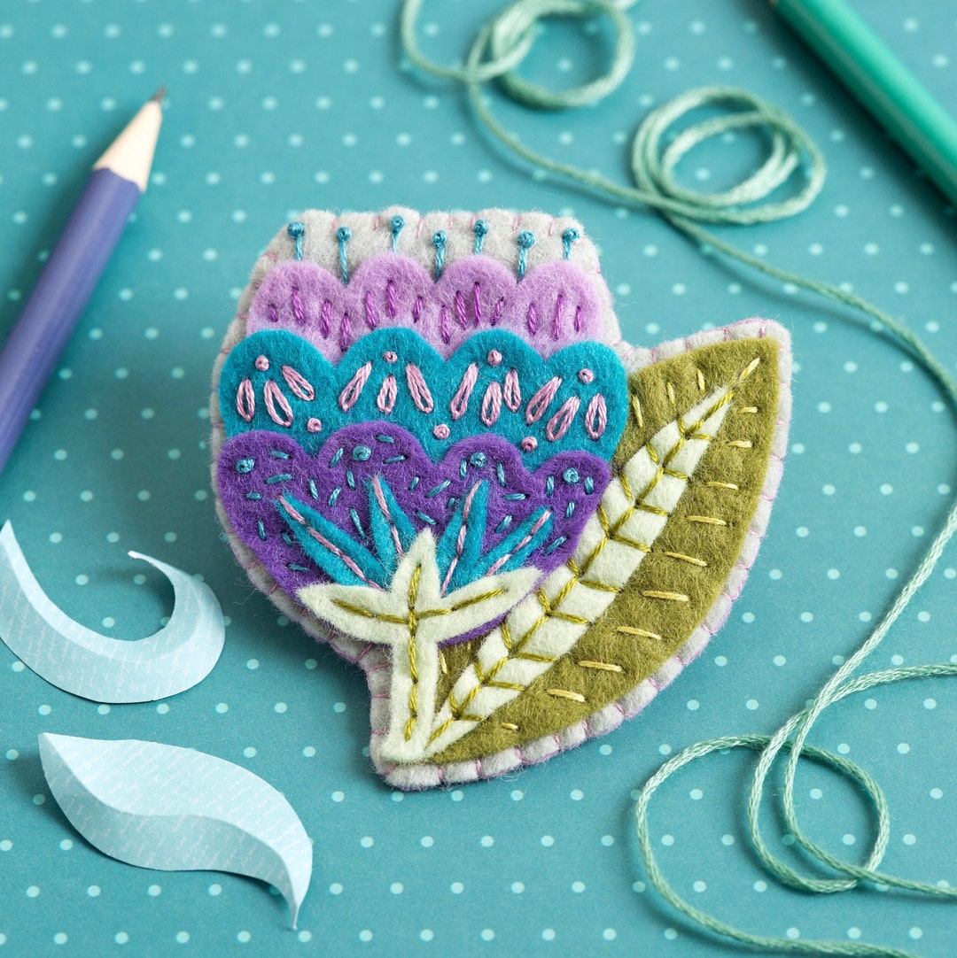 Vita Flower Felt Craft Kit Brooch Craft Kit Craft Kit for - Etsy