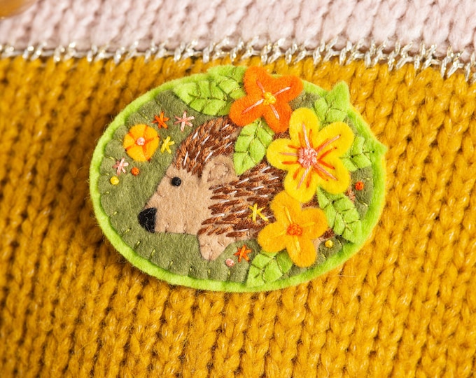 Folk Embroidered Hedgehog Felt Craft Mini Kit - Etsy Canada