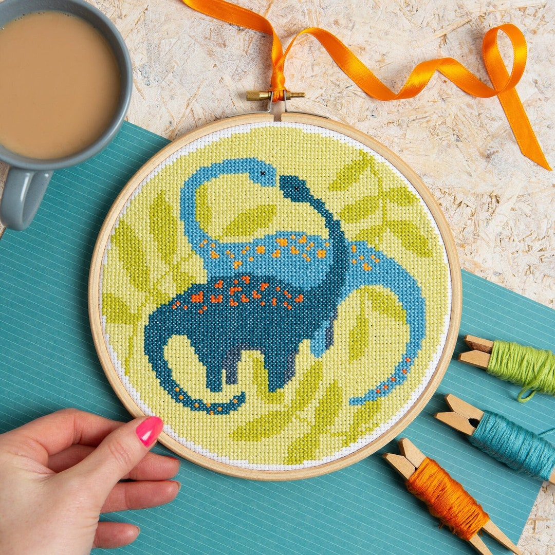 Diplodocus Cross Stitch Kit - Beginners Craft Set - X-stitch Pattern ...