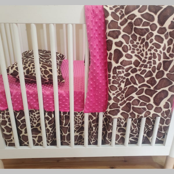 Giraffe Baby Bedding - Etsy
