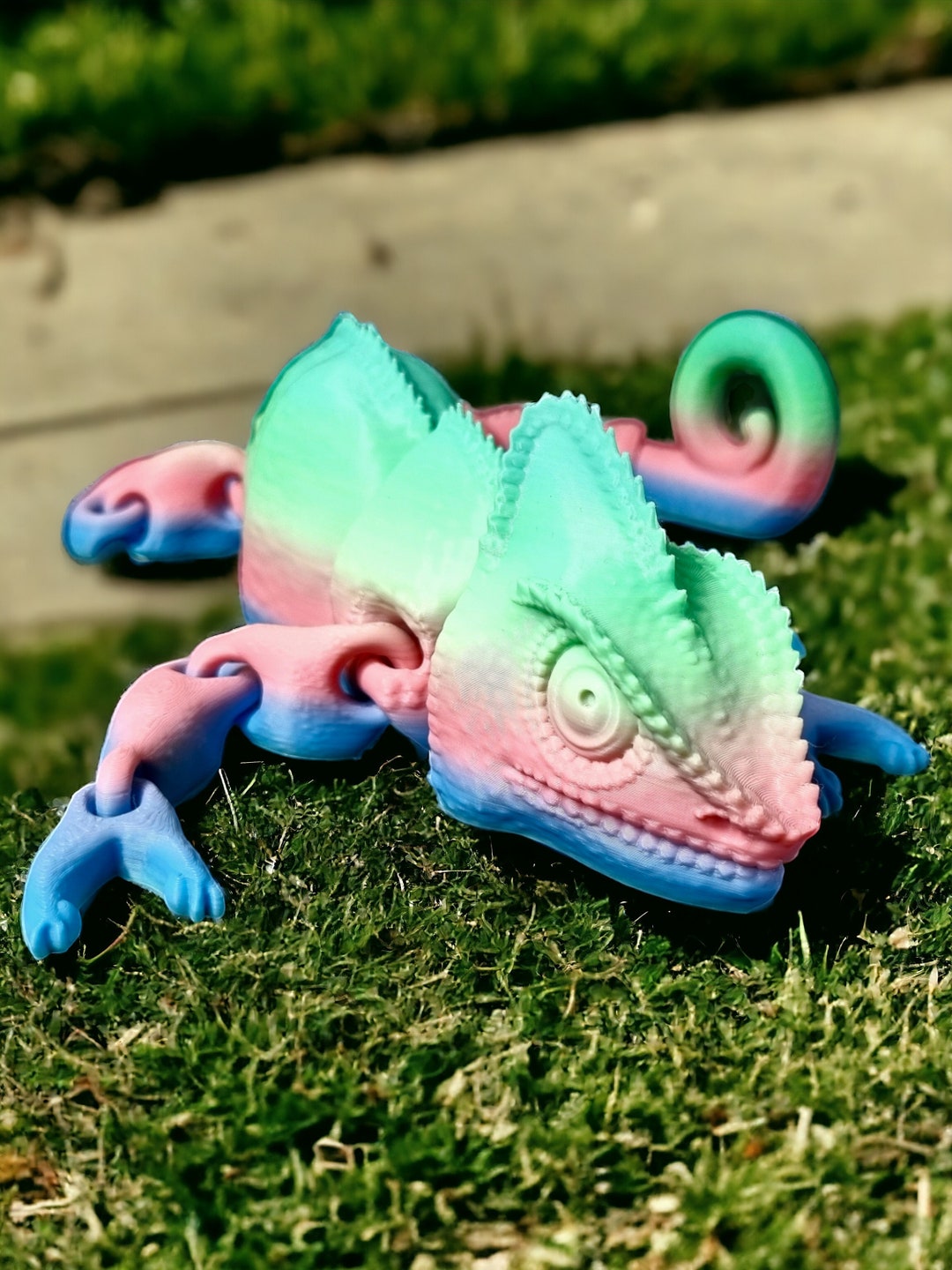 Articulated Chameleon Replica, Lifelike 3D Printed Reptile Figure ...