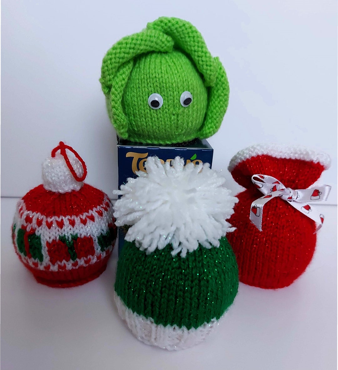 Sprout Fair Isle Christmas Bauble Chocolate Orange Bath Bomb Cover ...