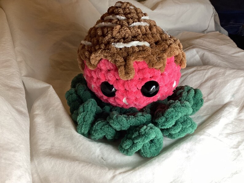 Chocolate Covered Strawberry Octopus Pattern - Etsy