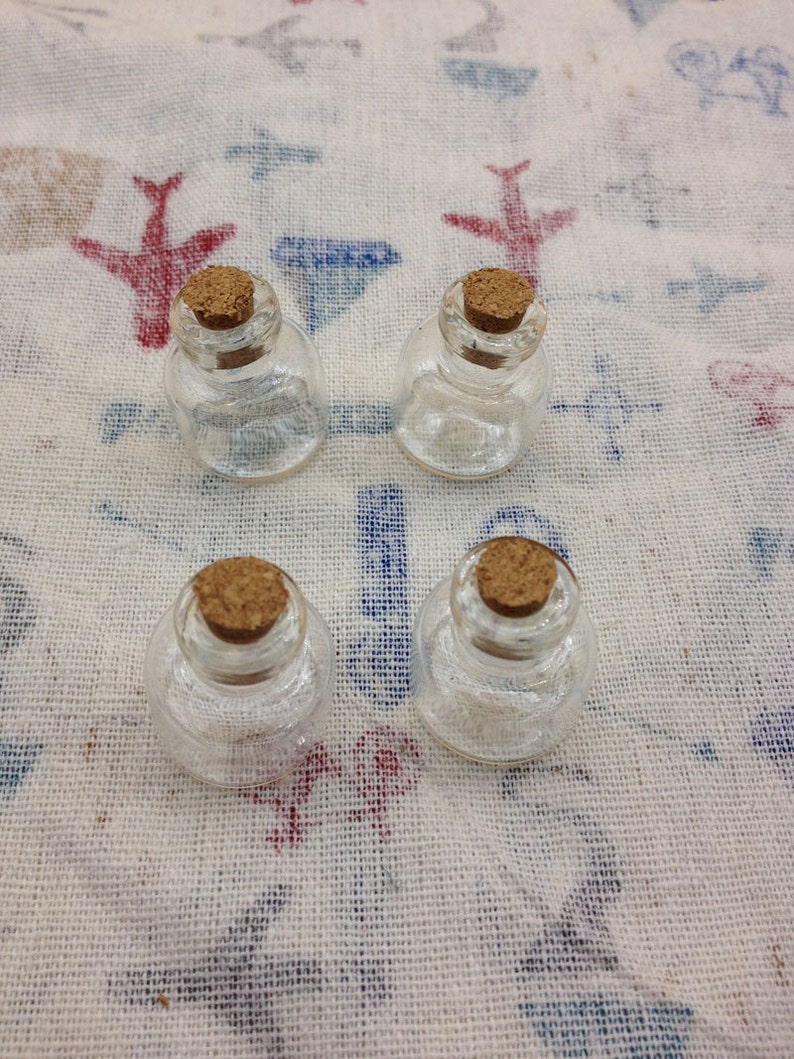 20 Pcs Round Bottom Mini Glass Bottles With Corks 20x24mm - Etsy