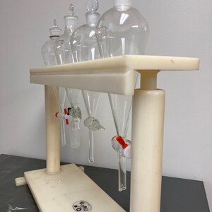 Vintage Laboratory Glassware and Stand - Etsy