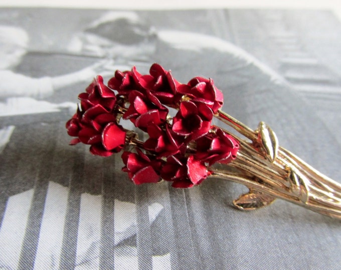 Vintage DM©97 Dozen Red Roses Brooch - Etsy
