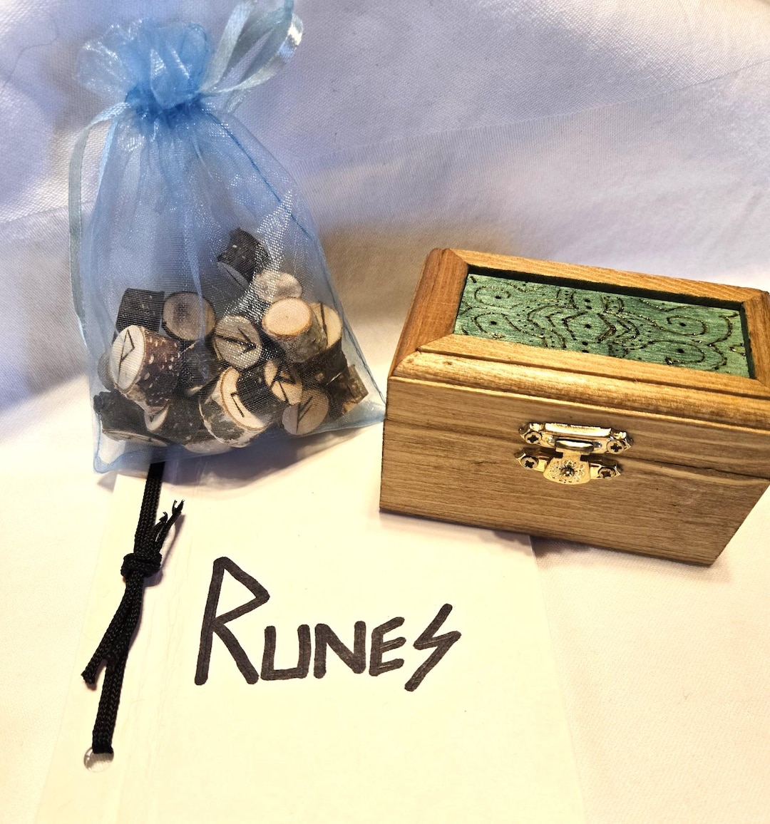 Rune Set Norse Rune Alphabet With Storage Box and Instruction Booklet ...