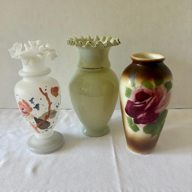 Victorian Bristol Vase - Etsy