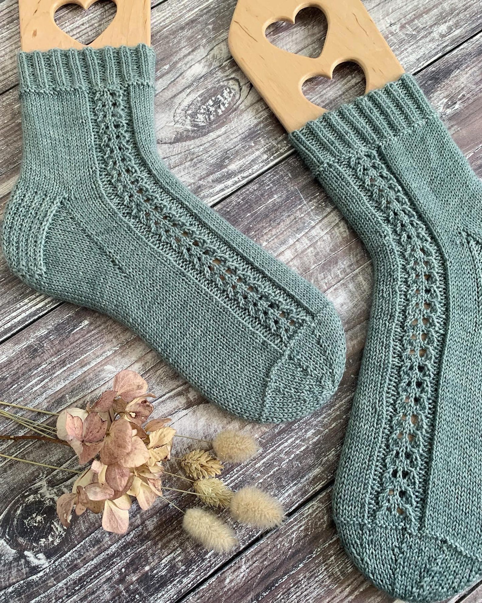 KNITTING PATTERN Morning Frost Socks Pattern, Sock Pattern, Knitted ...