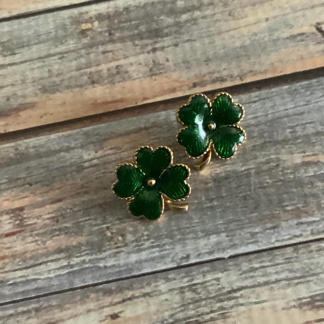 Pierced Vintage Avon Green Enamel Shamrock Post Earrings - Etsy