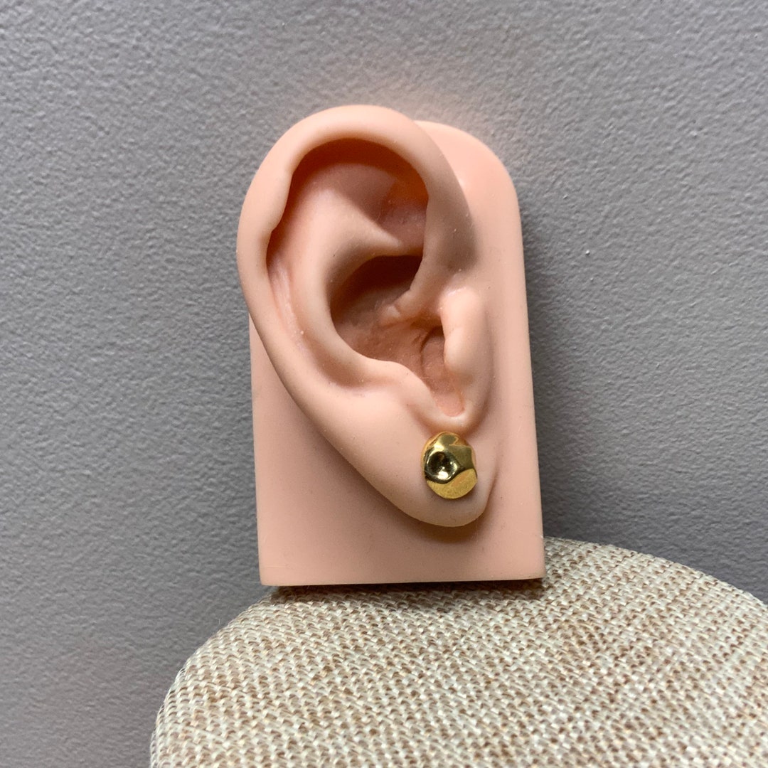 Small Circular Dimple Gold Tone Post Earrings - Etsy