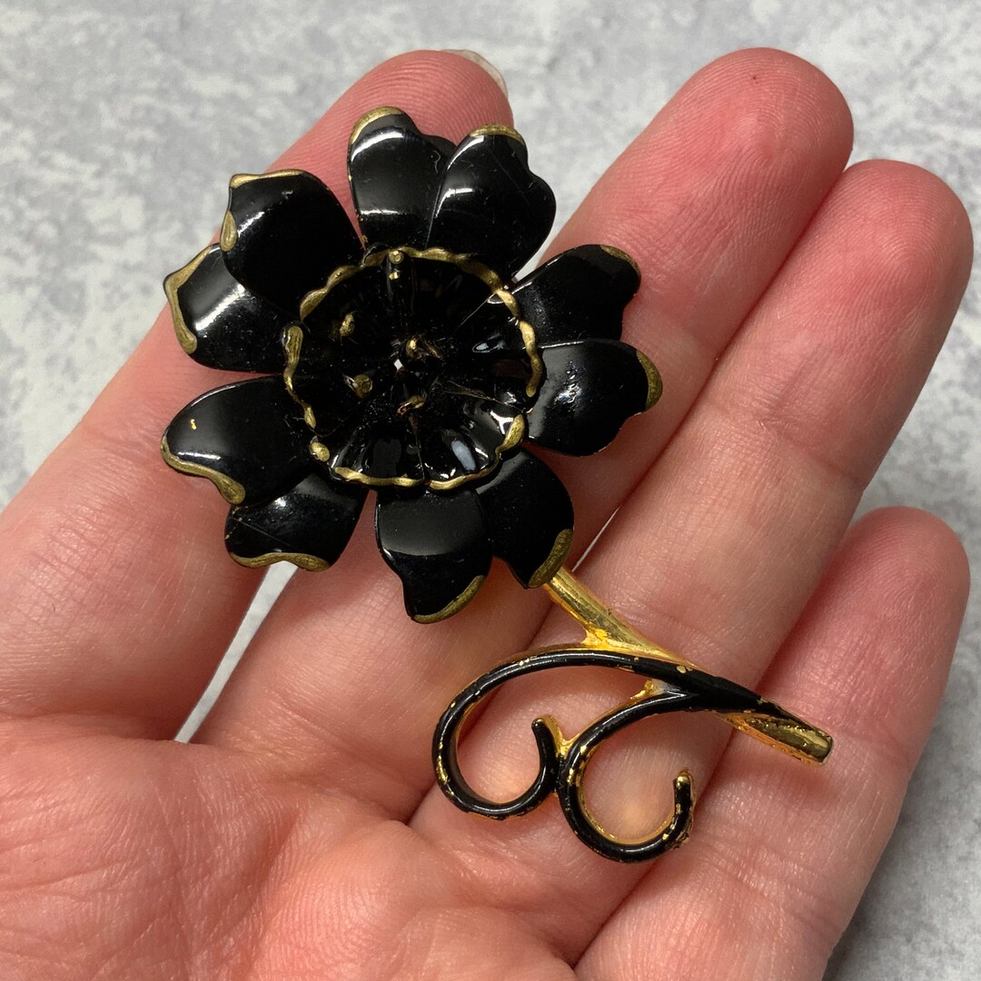 Vintage Black Enamel Poppy Flower Brooch in Gold Tone Metal - Etsy