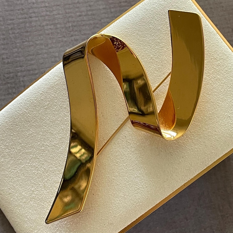 Brooch Gold Modernist - Etsy