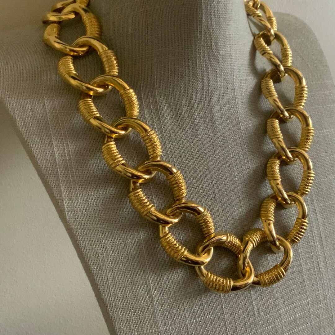 Vintage Chunky Gold Tone Oval Link Cub Chain Necklace From the 80s - Etsy