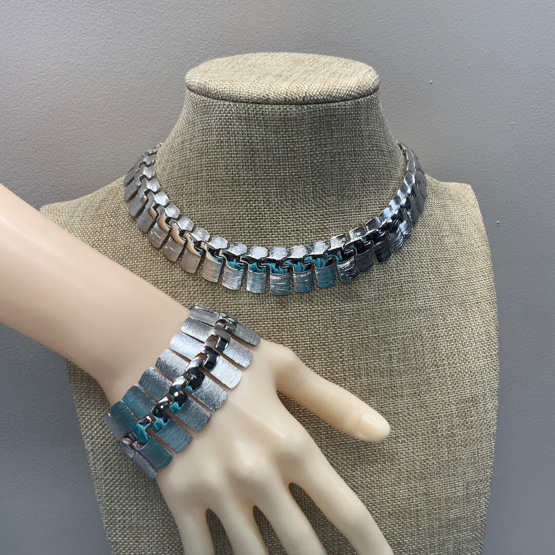 Vintage Brushed Silver Tone Panel Link Necklace and Bracelet Set - Etsy