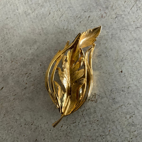 Oak Leaf Vintage Brooch - Etsy