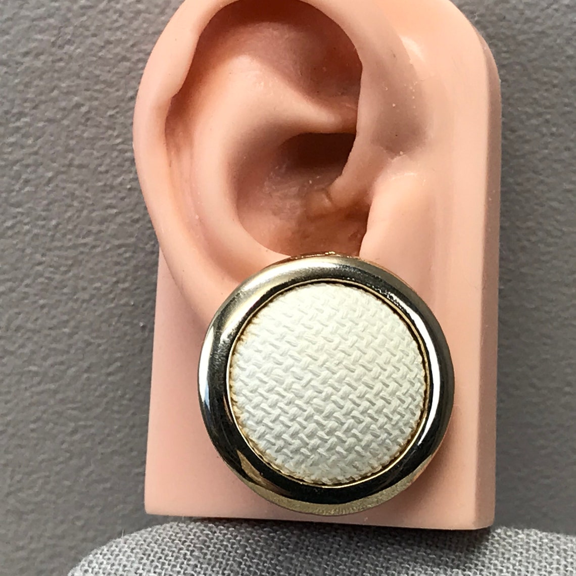 White and Gold Sarah Coventry Button Clip on Earrings With - Etsy