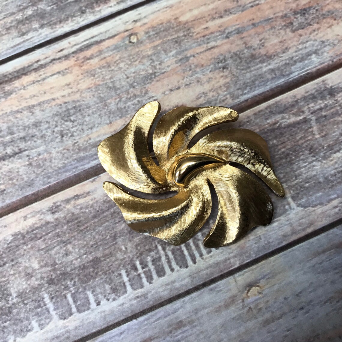 Brushed Gold Tone Monet Pin Wheel Brooch | Etsy