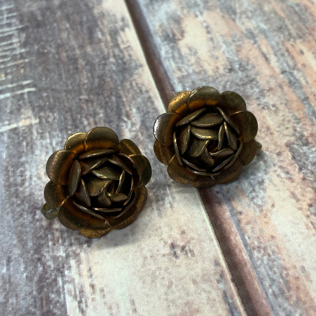 Vintage 1940s Brass Rose Flower Screw Back Earrings Patina - Etsy