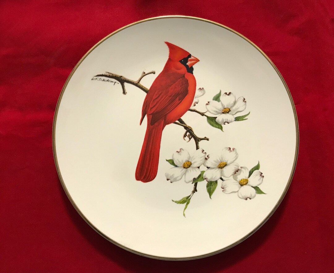 Red Cardinal Collectible Plate, Beautiful Avon Vintage Limited Edition ...