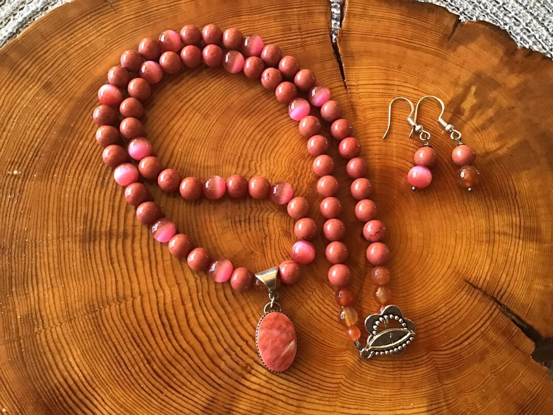 This Salmon Colored Jasper Beads and Banded Carnelian Beaded Necklace ...