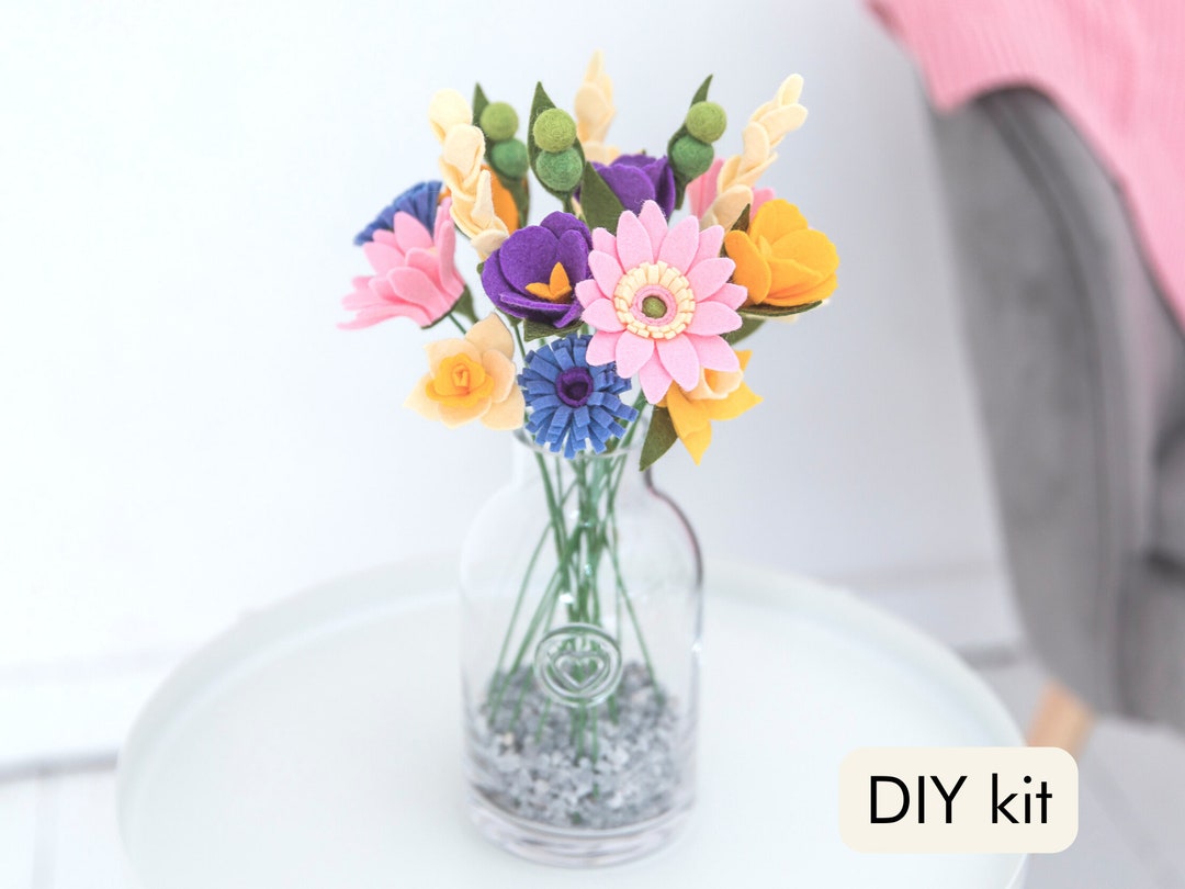 Felt Flower Craft Kit: DIY Felt Flowers - Cottage Garden Bouquet - Etsy
