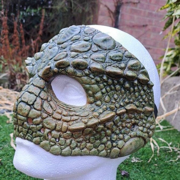 Reptile Mask - Etsy