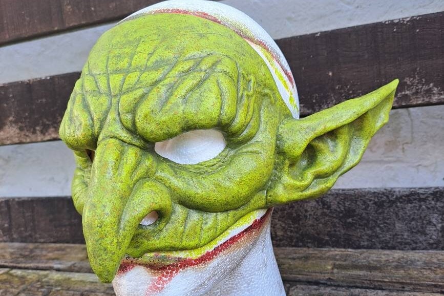 Unused Green Goblin Mask