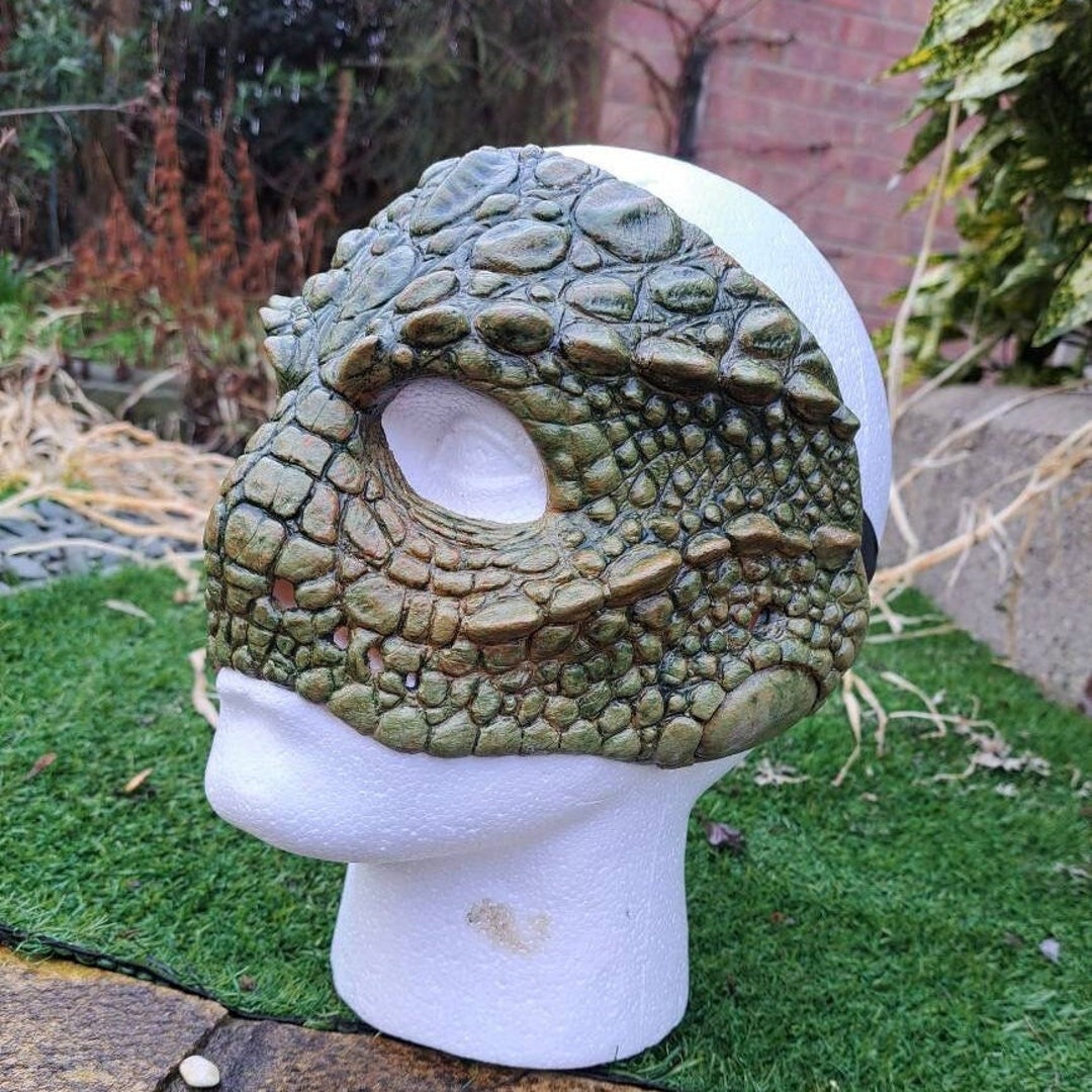 Reptile Mask - Etsy