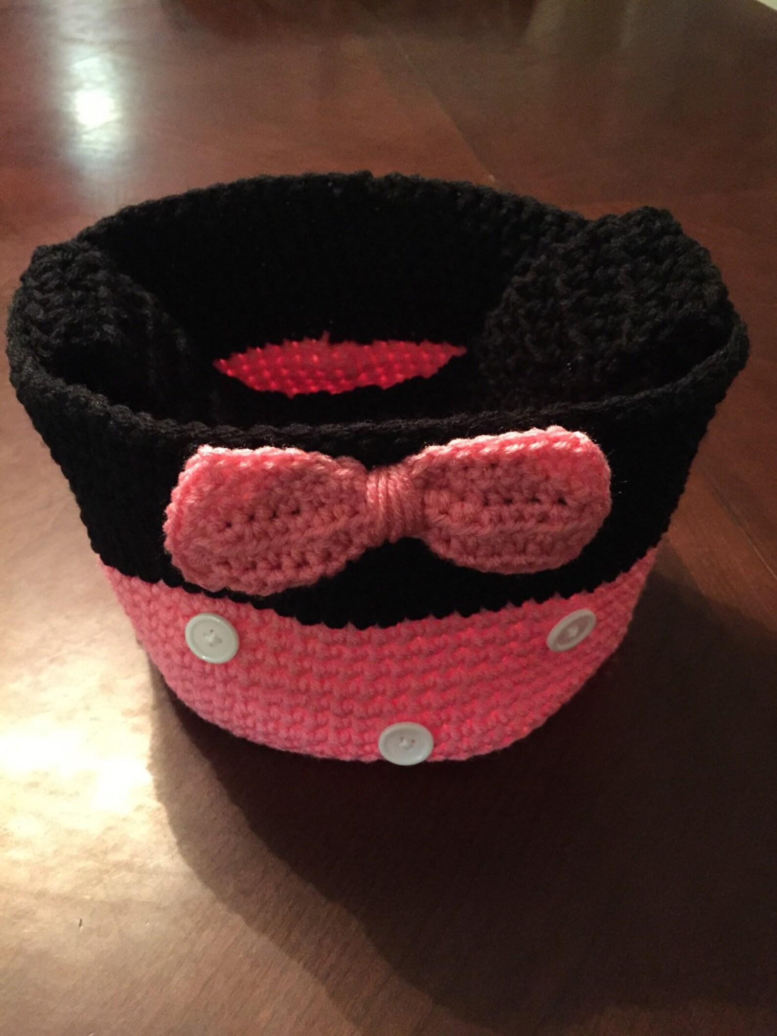Minnie Basket - Etsy