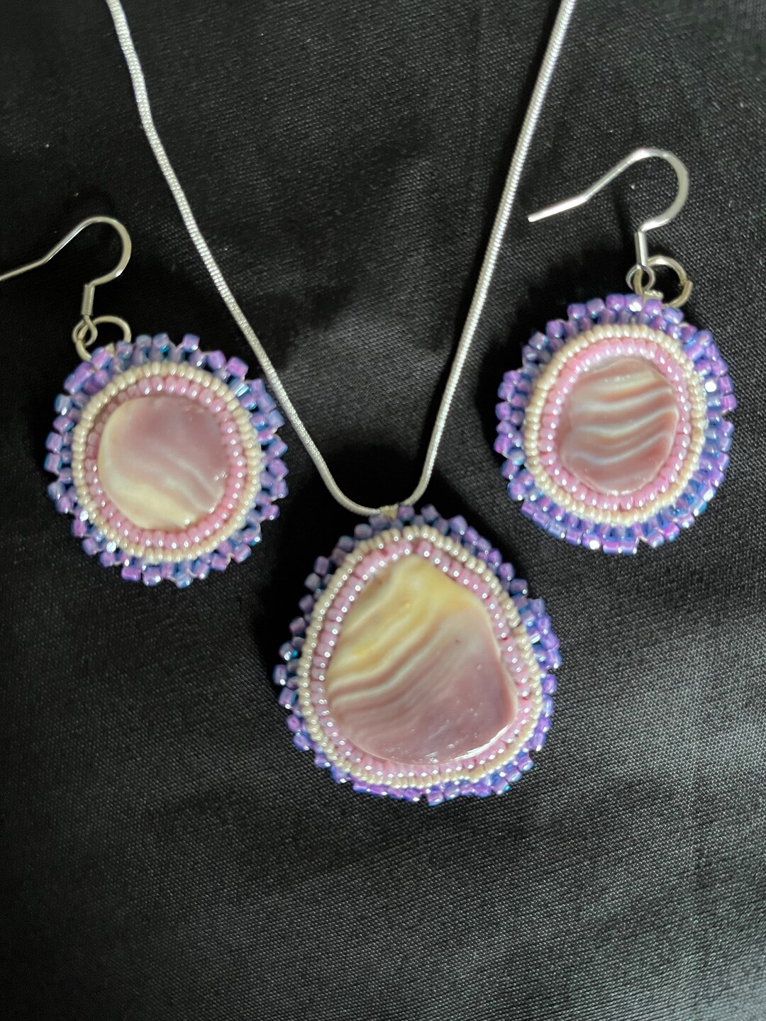 Handcrafted Native American Made Beaded Wampum Necklace and Earrings ...