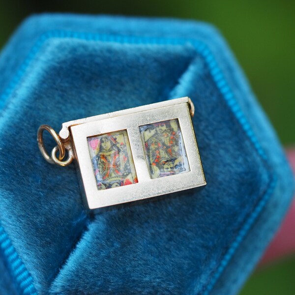 Vintage Deck of Cards Charm - Etsy