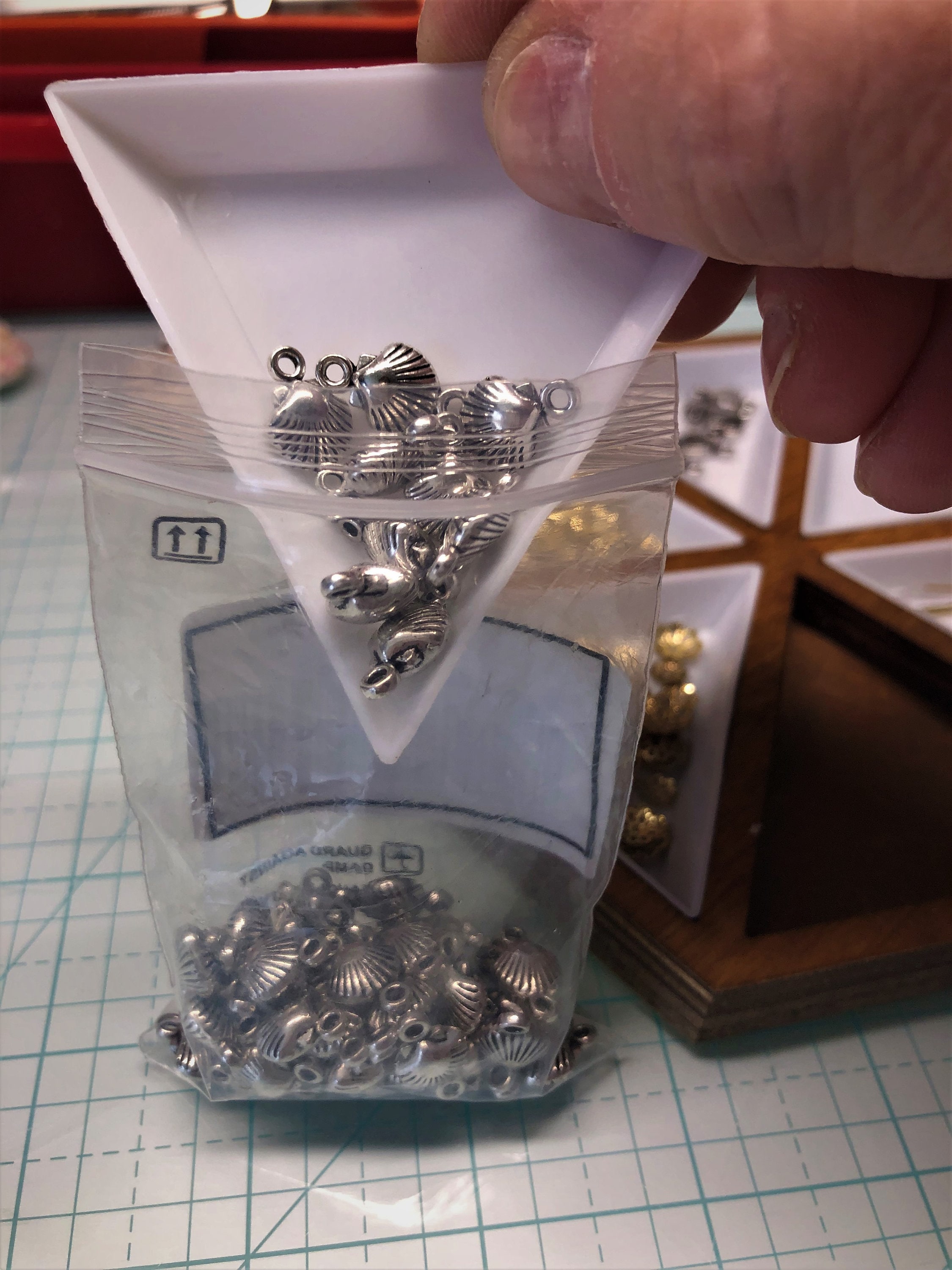 3D Printed Bead Sorting Tray: Jewelry Finding Organizer - Etsy