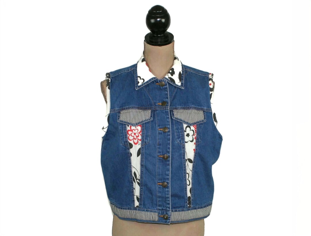 M-L 90s Denim Vest With Floral Applique and Gingham Trim, Collared ...
