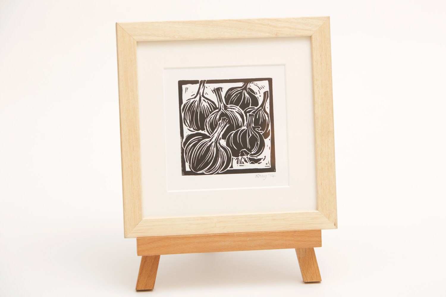 Garlic: Food Theme Lino Cut Prints, Available in Black and White, or ...