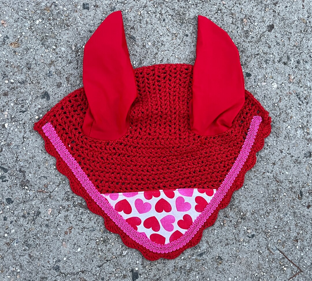 Fly Bonnet Heart Print on Red Bonnet Horse or Pony Size With Braid Trim ...