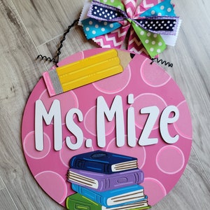 Teacher's Door Hangers - BOOKS - Librarian - CUSTOMIZE YOURS! - Etsy