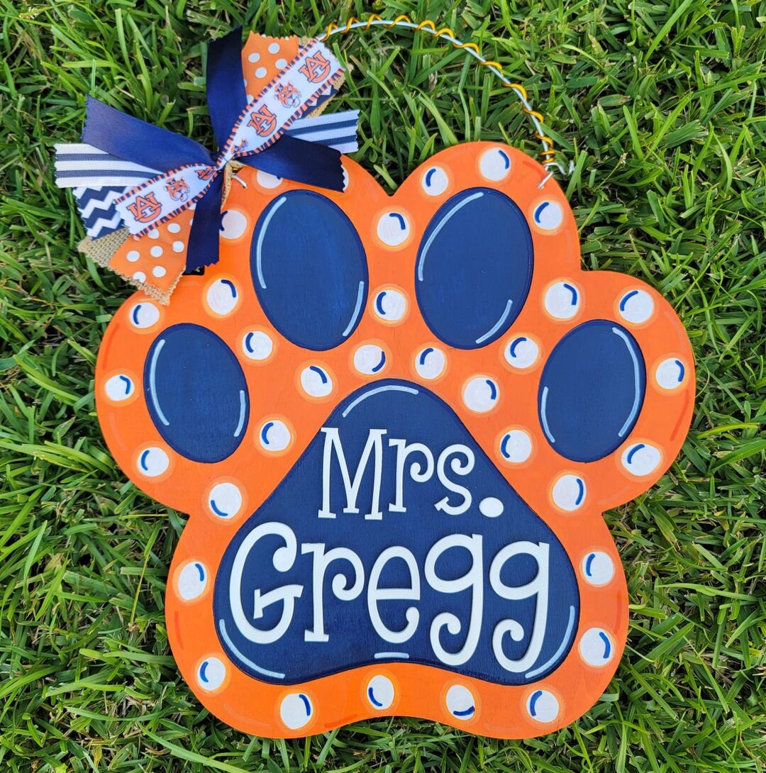 Paw Print Door Hanger - Small Polka Dots - CUSTOMIZE YOURS! - Etsy