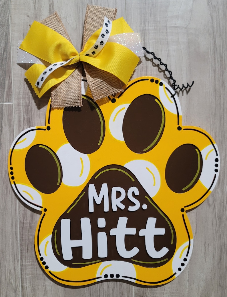 Paw Print Door Hanger - Large Dots - CUSTOMIZE YOURS! - Etsy