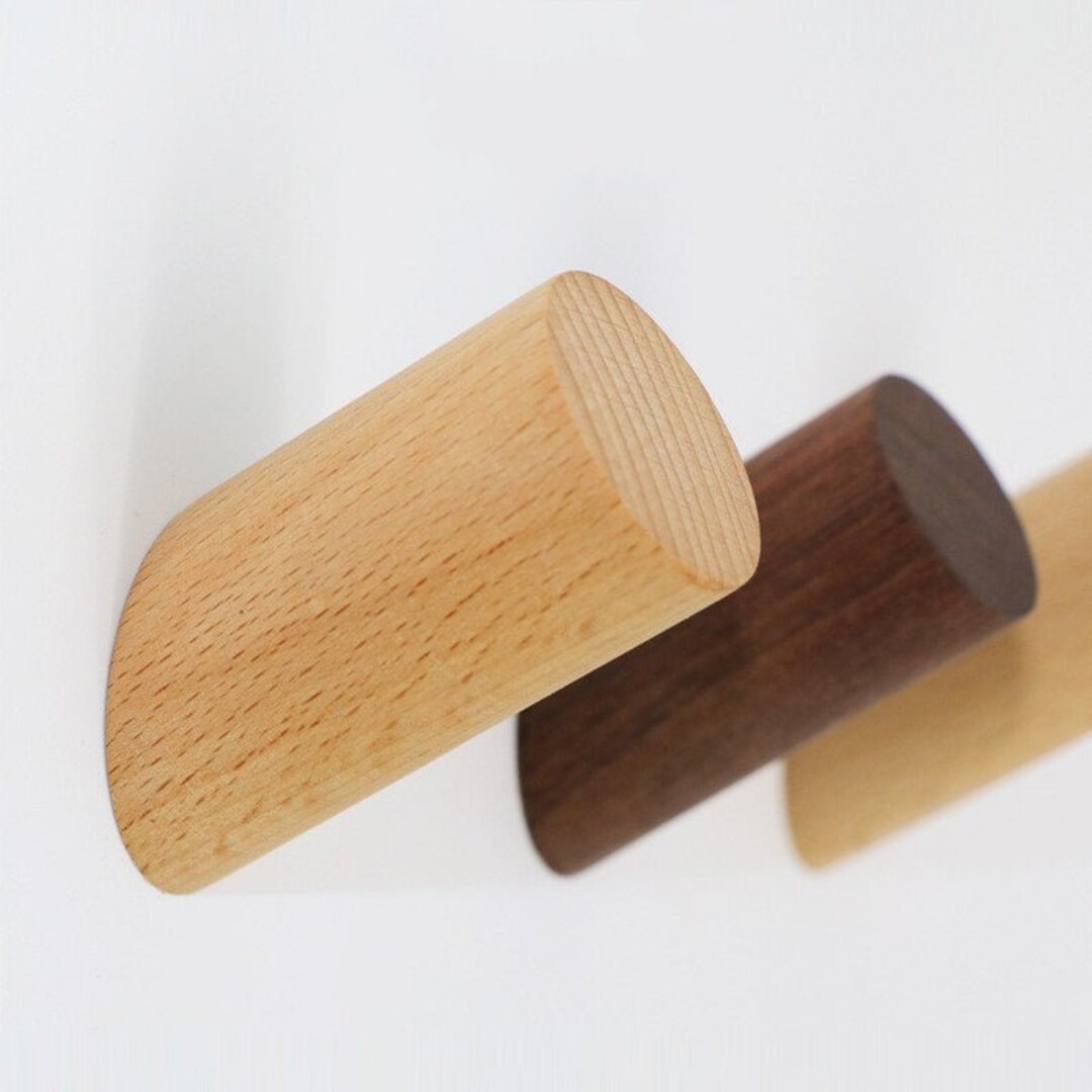 Simple Wood Wall Clothes and Caps Hook Solid Wood Clothes Hook Log Wall ...