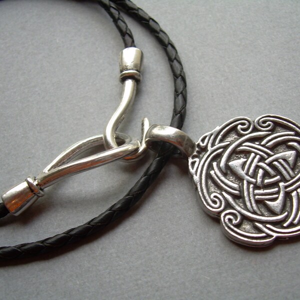 Celtic Necklace - Etsy