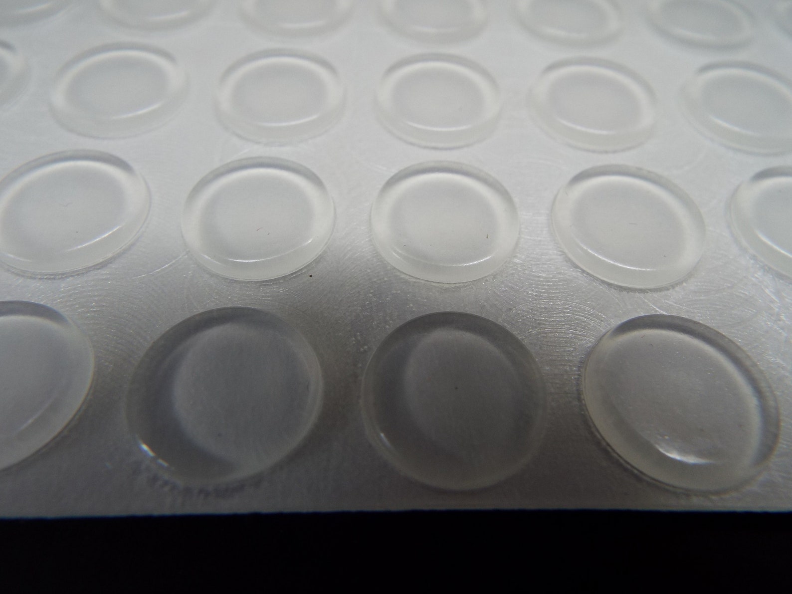 32 Silicone Coaster Feet, 12x2mm, Surface Protectors, Self Adhesive ...
