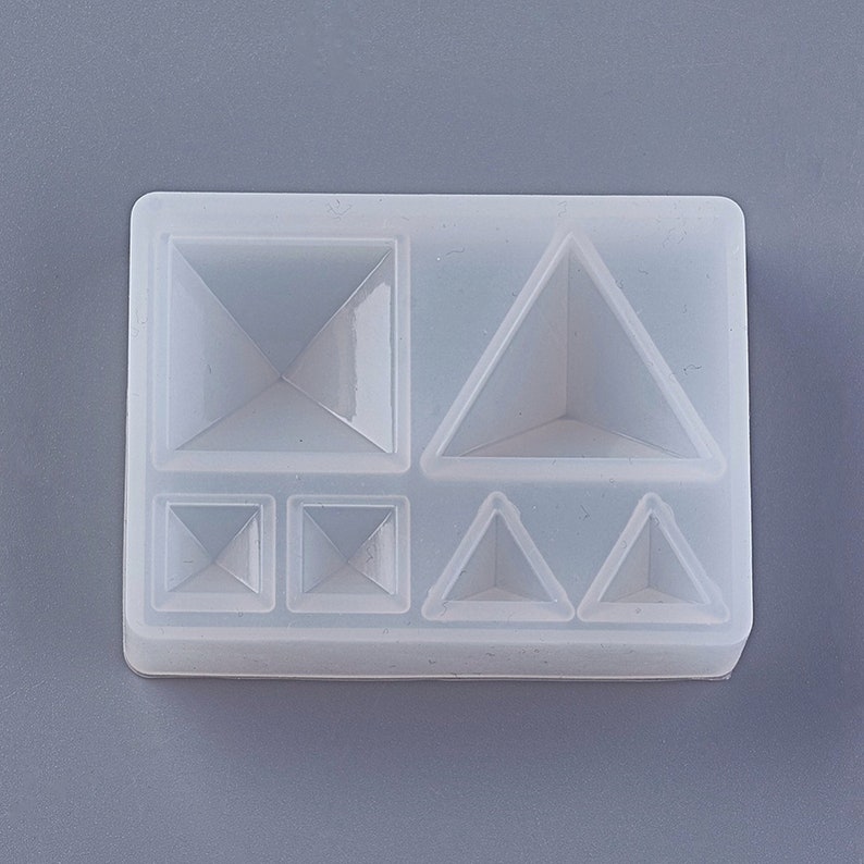 6 Pyramids Mold 69x52x15mm Resin Mould Small Pyramid Molds - Etsy