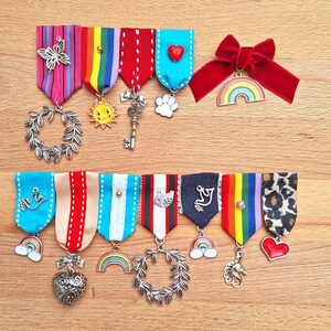 NOVELTY MEDALS Honour Badge Costume Fun AWARD Merit Reward Trophy ...